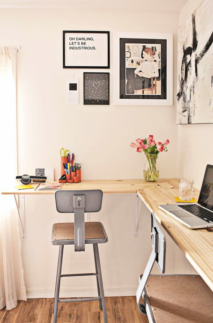 25 DIY Computer Desk Ideas and Plans to Build Your Own Desk - Blitsy