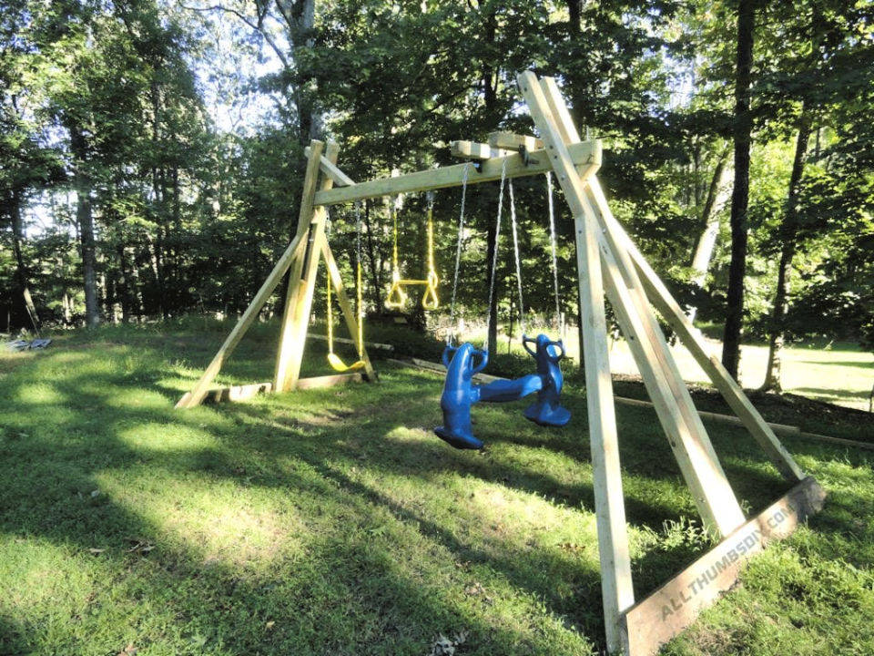 25 Free DIY Swing Set Plans with a Material List - Blitsy