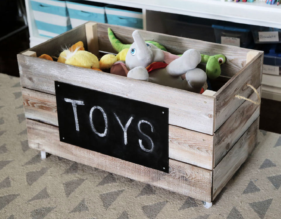 25 DIY Toy Box Plans To Organize Your Child's Toys - Blitsy
