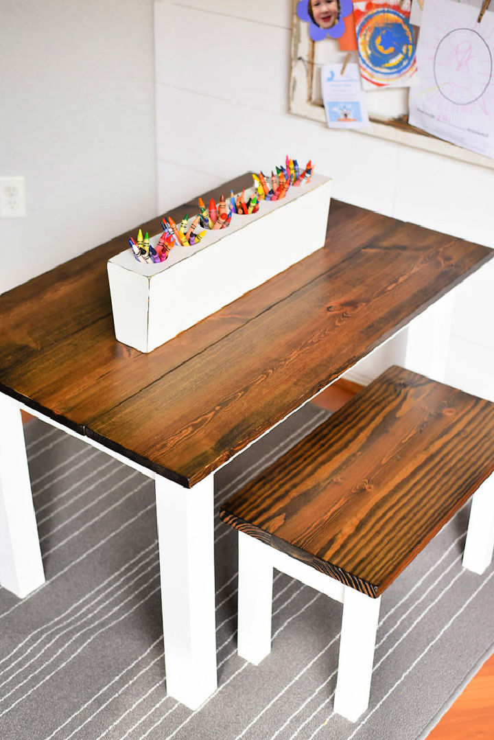 40 Free DIY Farmhouse Table Plans To Get Rustic Style - Blitsy