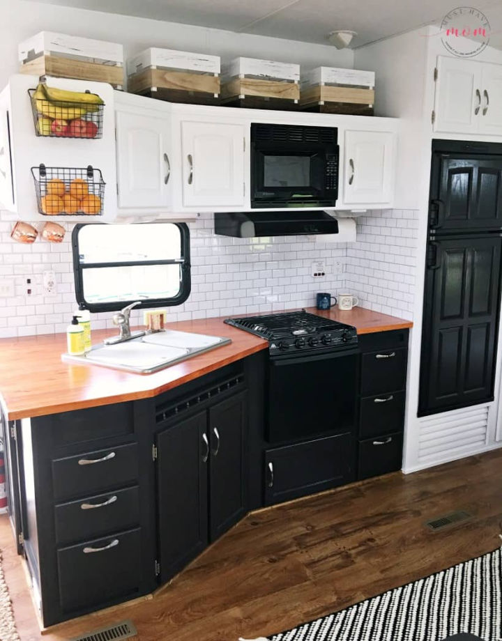 25 DIY Kitchen Countertops on A Budget - Blitsy