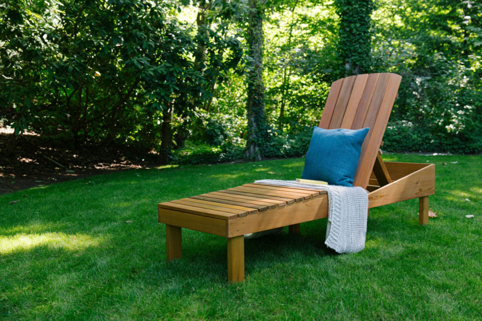 25 Free DIY Outdoor Chair Plans for Lawn, Patio and Garden