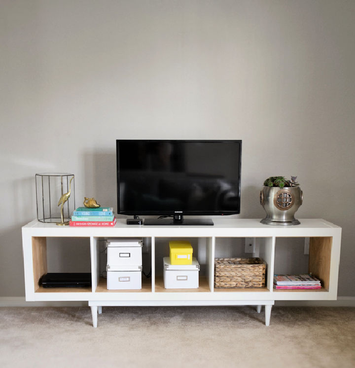 35 Free DIY TV Stand Plans Anyone Can Build - Blitsy