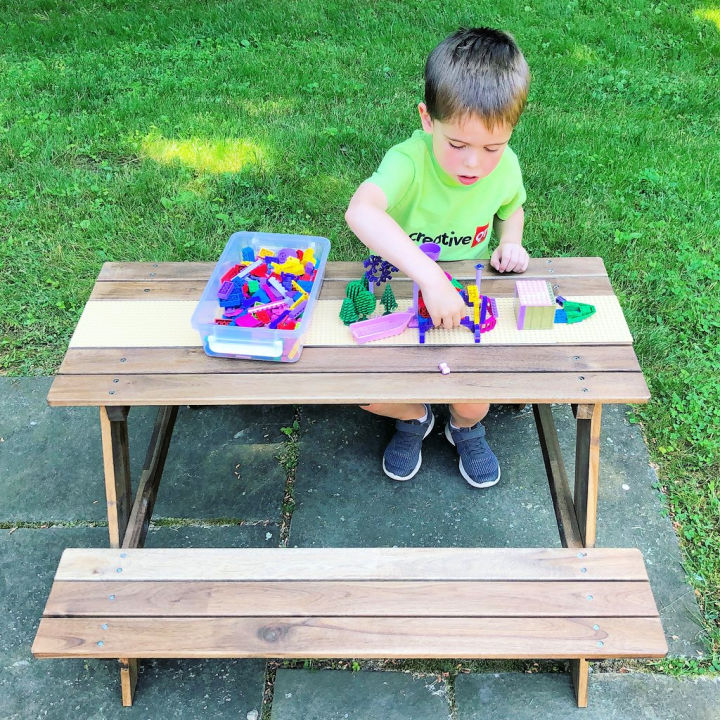 40 Free DIY Picnic Table Plans (with PDF and Blueprints)