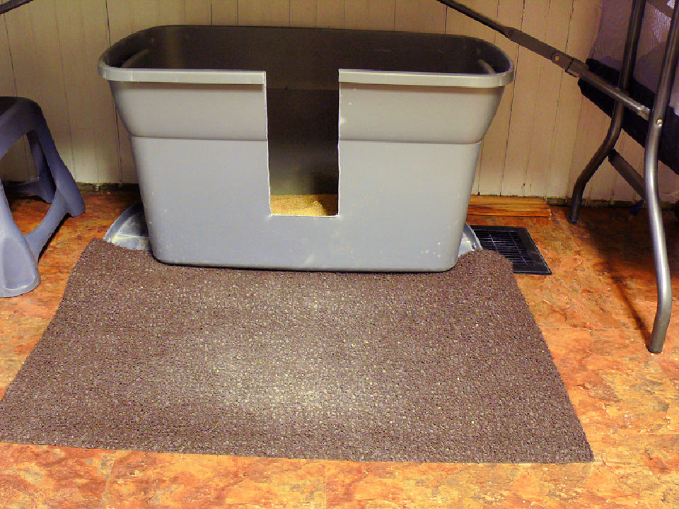 25 DIY Litter Box Ideas to Make - Blitsy