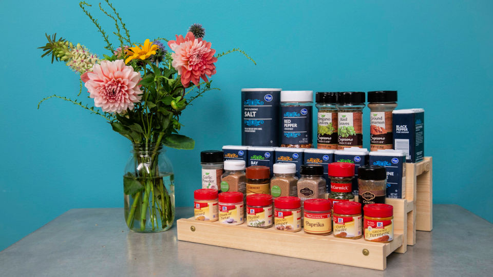 40 Best Spice Rack Ideas to Organize Your Kitchen Spices - Blitsy