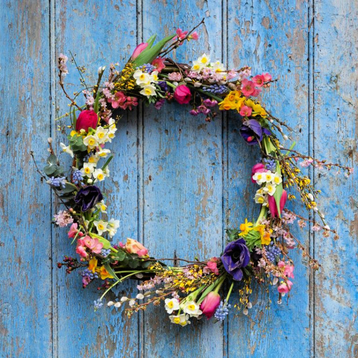 40 Easy Ways To Make A Wreath - DIY Wreath Ideas - Blitsy