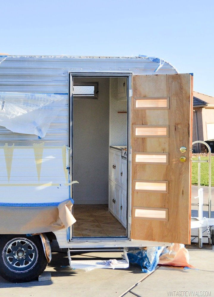 How to Build a Door (25 Ways) - Blitsy