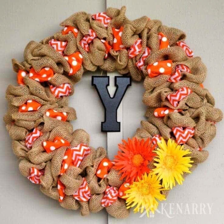 How to Make a Burlap Wreath (25 Different Ways) - Blitsy