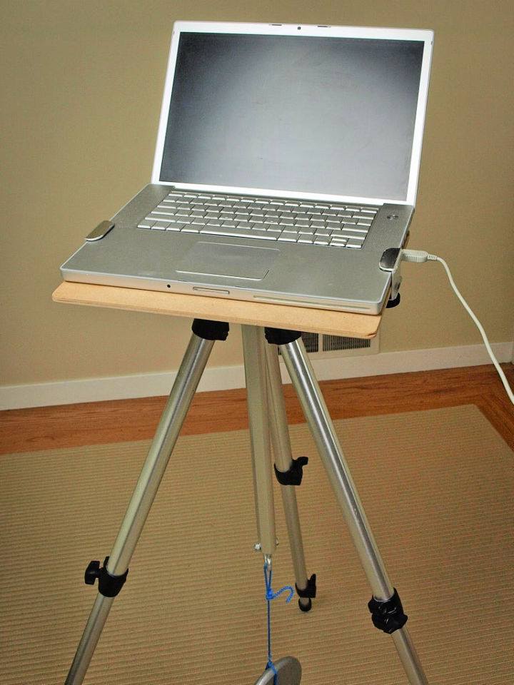 Simple DIY Laptop Stand to Make - Blitsy