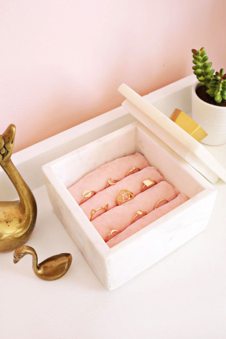 25 DIY Jewelry Box Plans to Build - Blitsy