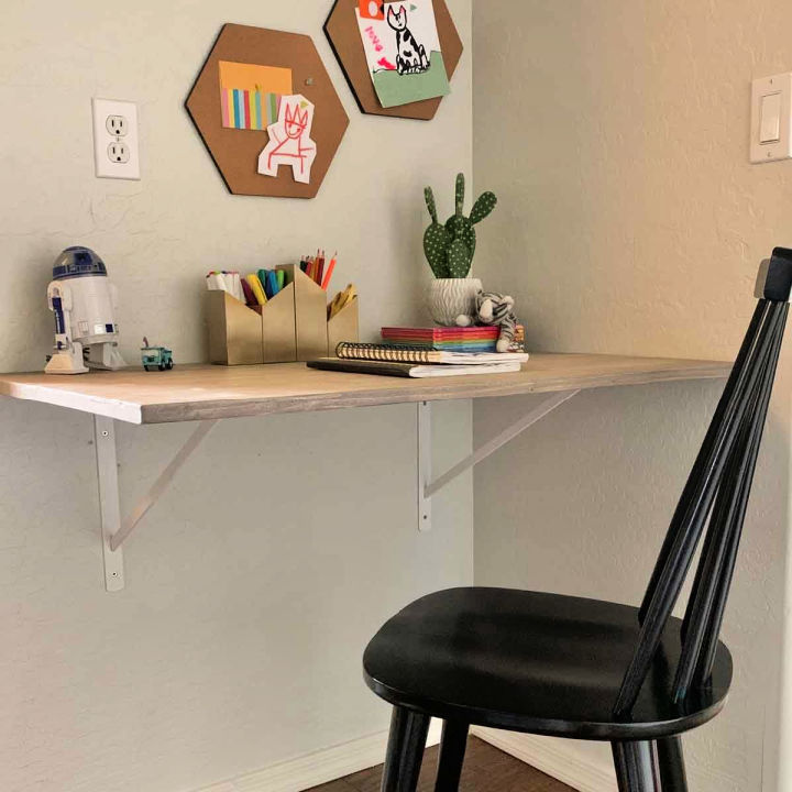 40 Homemade DIY Desk Ideas and Free Plans To Make Your Own