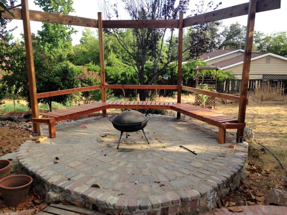 20 Free Gazebo Plans to Build - Blitsy