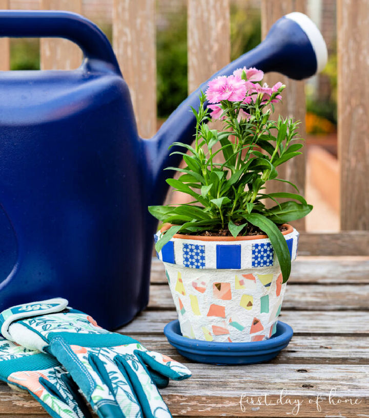 40 Decorative DIY Flower Pot Ideas to Display Plants - Blitsy