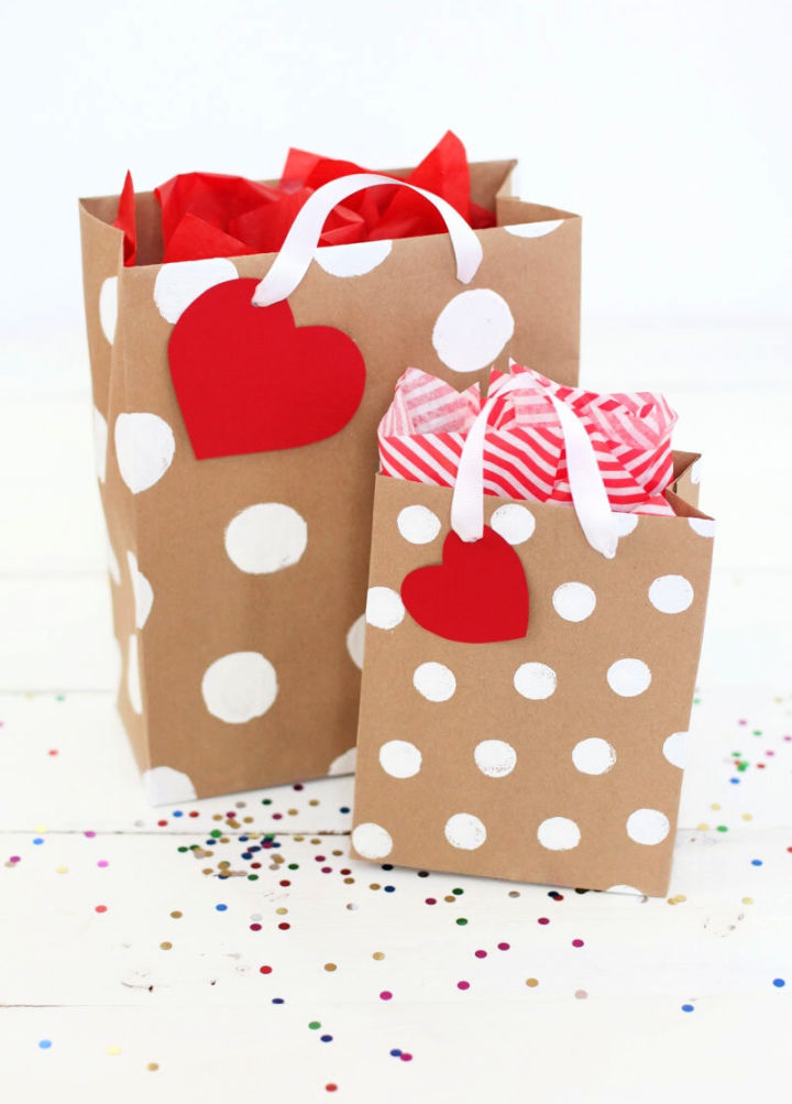25 Cute DIY Gift Bag Ideas To Make Blitsy 25 Cute DIY Gift Bag Ideas To Make Blitsy