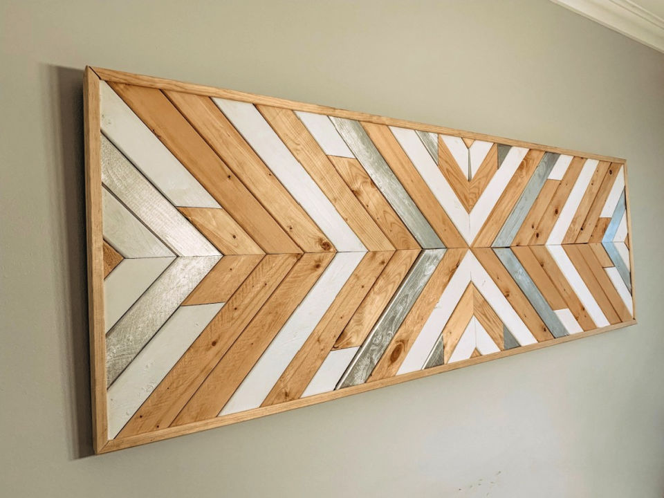 25 Creative DIY Wood Wall Art Ideas and Decor - Blitsy