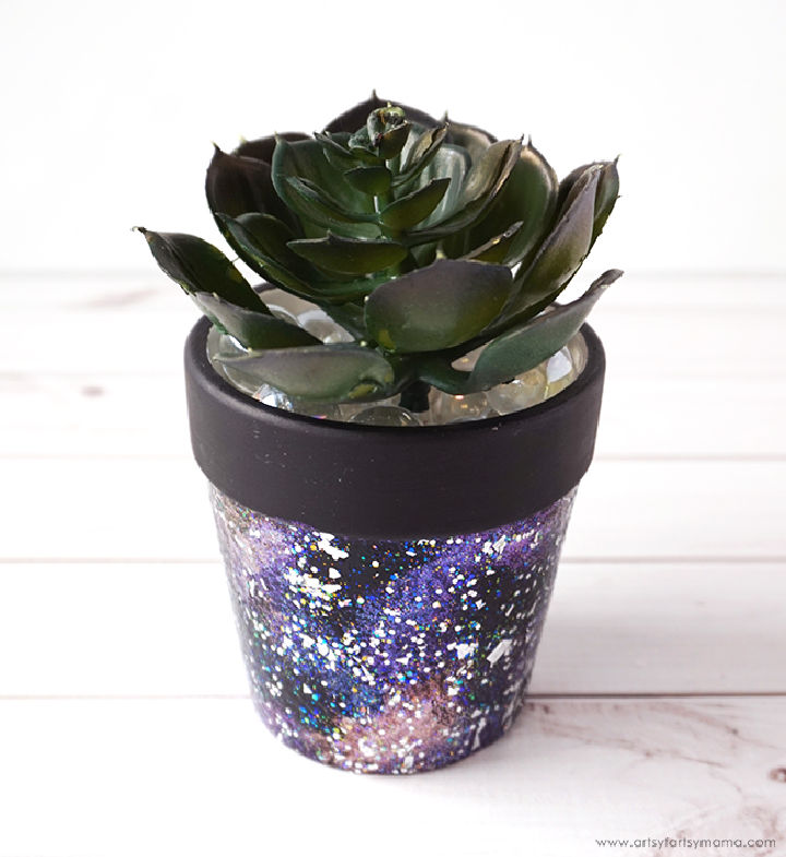 40 Decorative DIY Flower Pot Ideas to Display Plants - Blitsy