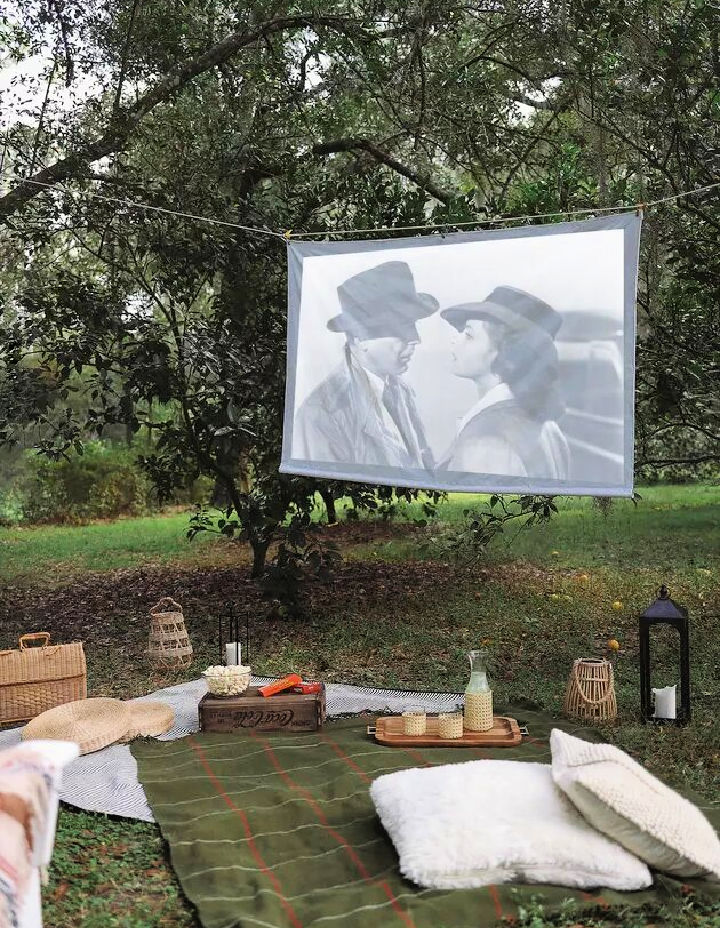 DIY Projector Screen (25 Ways) - Blitsy