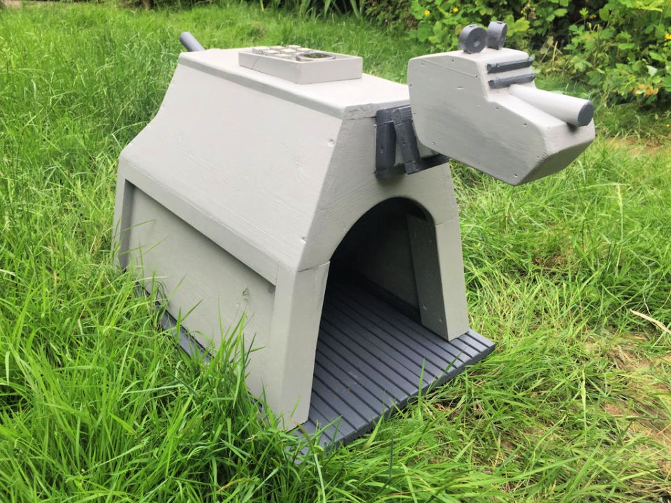 Cheap DIY Dog Kennel - Step by Step Instructions - Blitsy