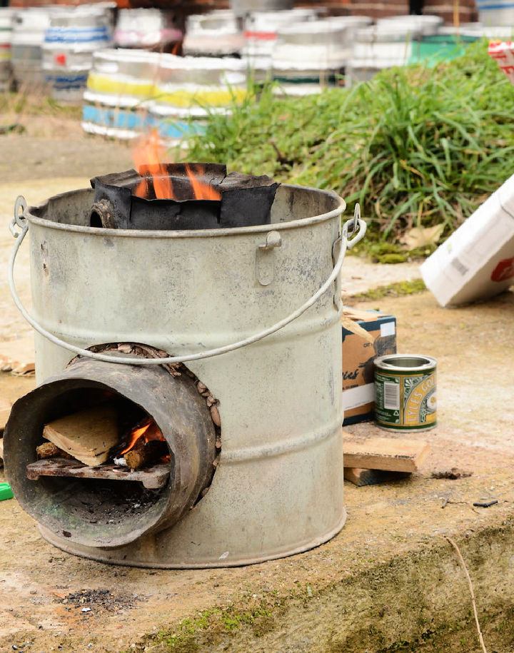 30 Free DIY Rocket Stove Plans Out of Recycled Material