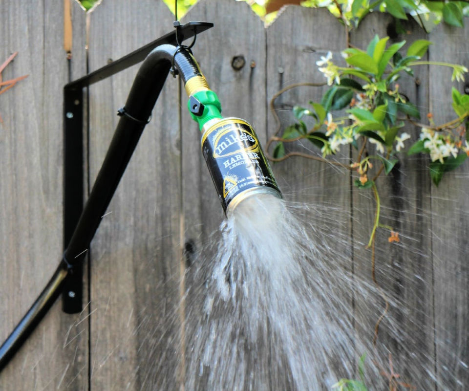 30 Outdoor Shower Ideas For Backyard to DIY This Summer - Blitsy