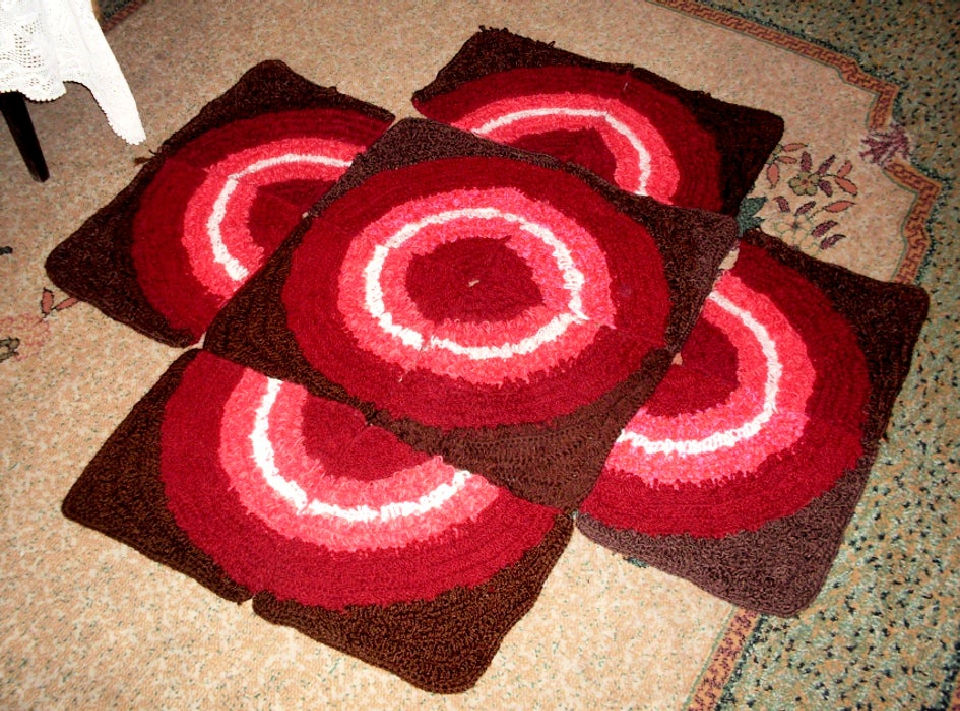 How to Make a Rug (25 Ways) - Blitsy