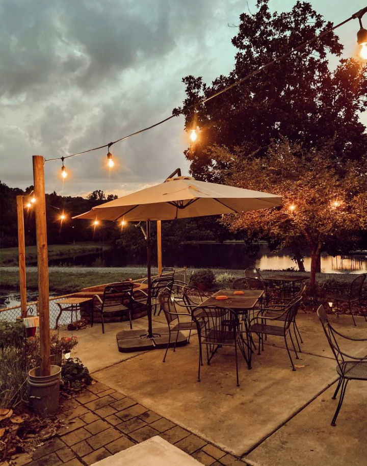 30 Outdoor String Light Ideas for Backyard and Patio - Blitsy