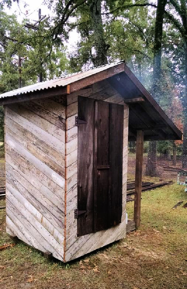 DIY Smokehouse (20 Free Building Plans) - Blitsy