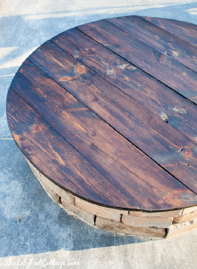 25 Long-lasting DIY Table Top Ideas You Can Make - Blitsy