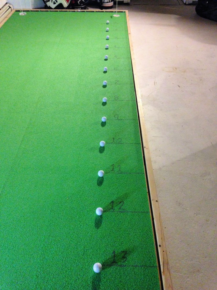 15 DIY Putting Green Ideas for Backyard - Blitsy