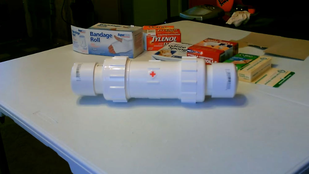 DIY Medicine Cabinet (25 Ideas) - Blitsy