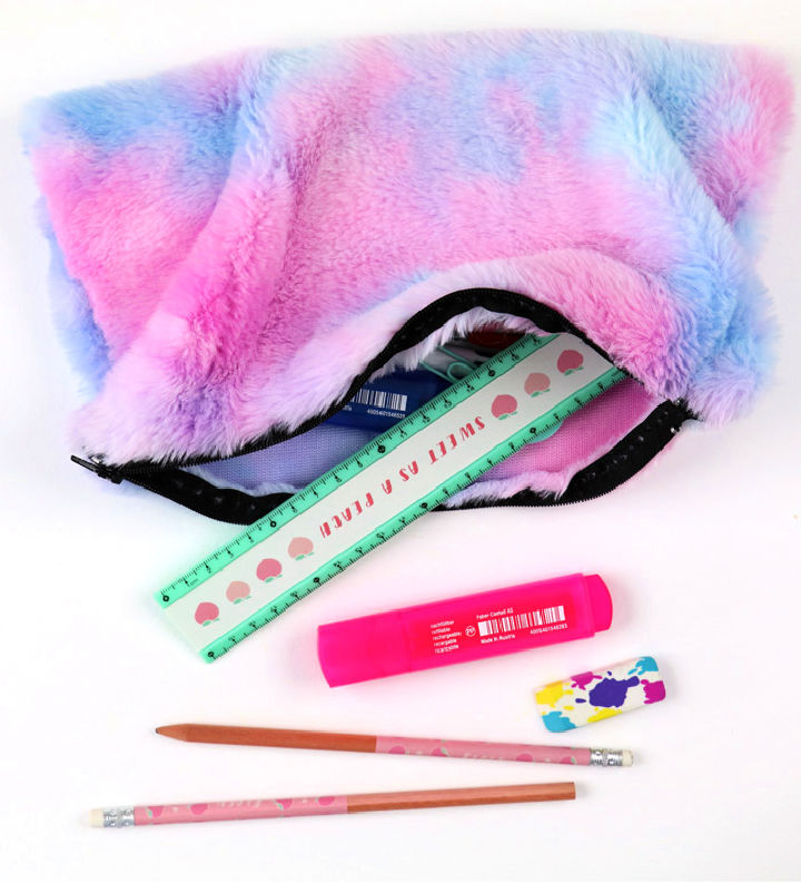 DIY Pencil Case: (25 Free Patterns and Ideas) - Blitsy