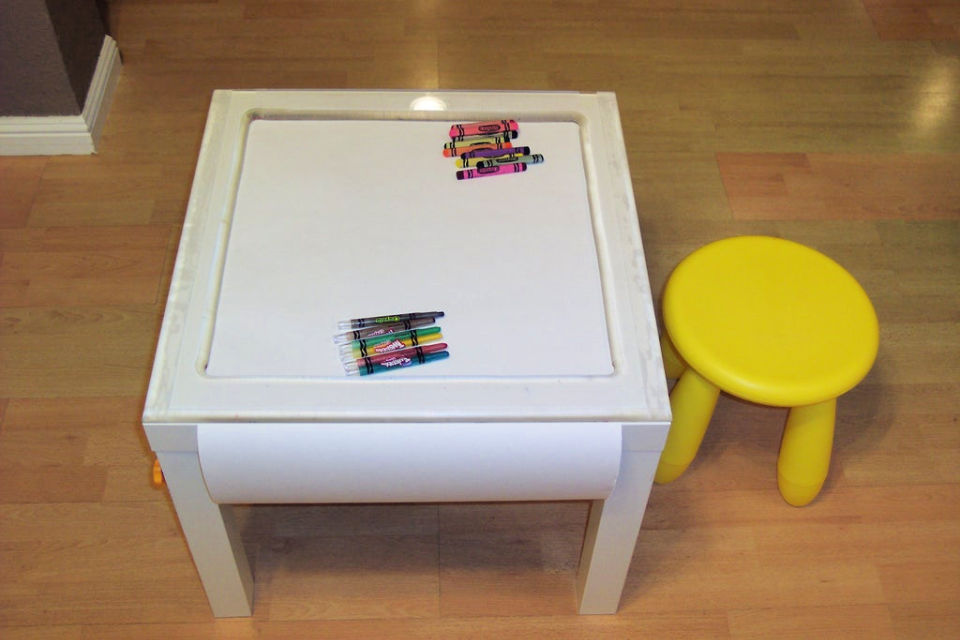 25 DIY Kids Table Plans with Chairs and Storage Option