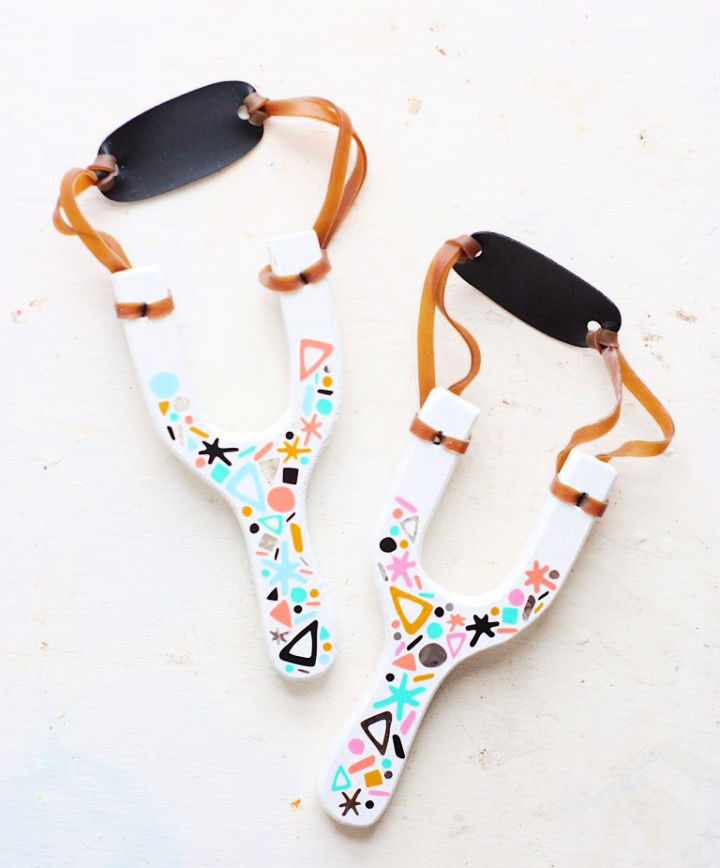 DIY Slingshot: 20 Ideas to To Make - Blitsy