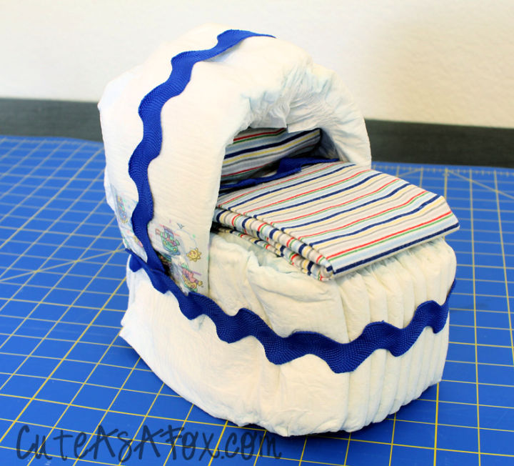 30 Unique Diaper Cake Ideas for Baby Showers (Girls & Boys)