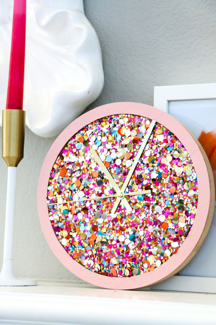 Make Your Own DIY Clocks - Blitsy