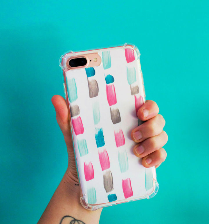 25 Best DIY Phone Case Ideas To Personalize Your Phone