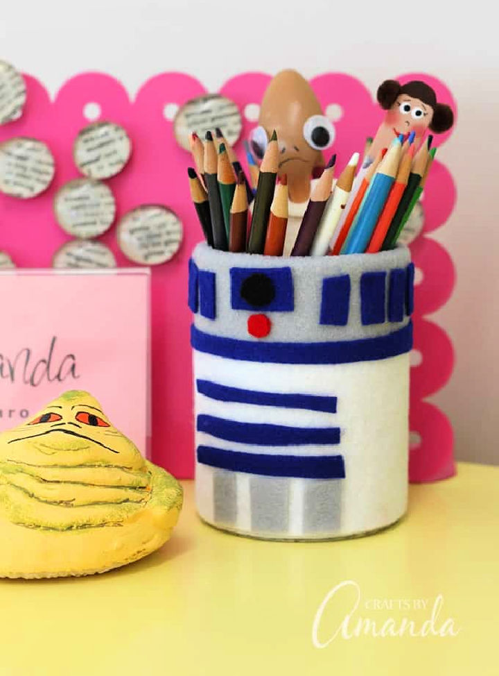 25 DIY Pencil Holder Ideas to Organize Your Desk - Blitsy