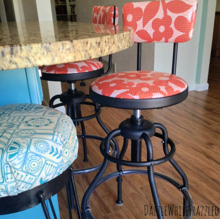 DIY Bar Stools: 30 Free Plans to Build Your Own - Blitsy