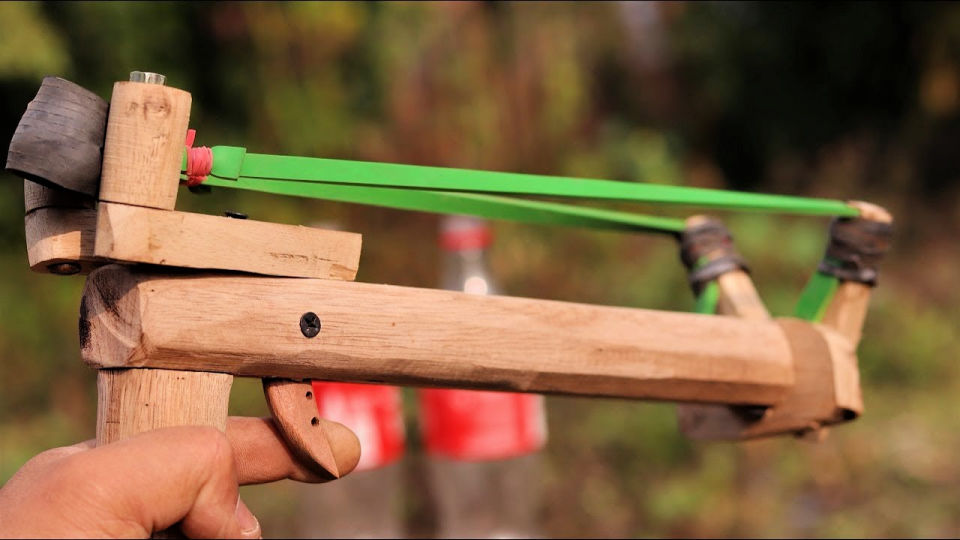 DIY Slingshot: 20 Ideas to To Make - Blitsy