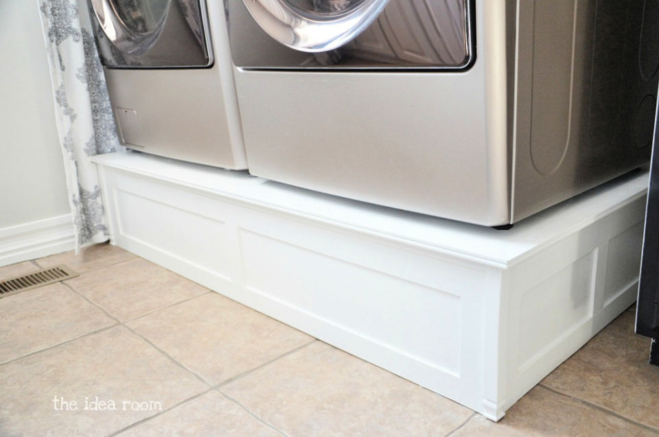 DIY Laundry Pedestal (20 Ways to Build) - Blitsy