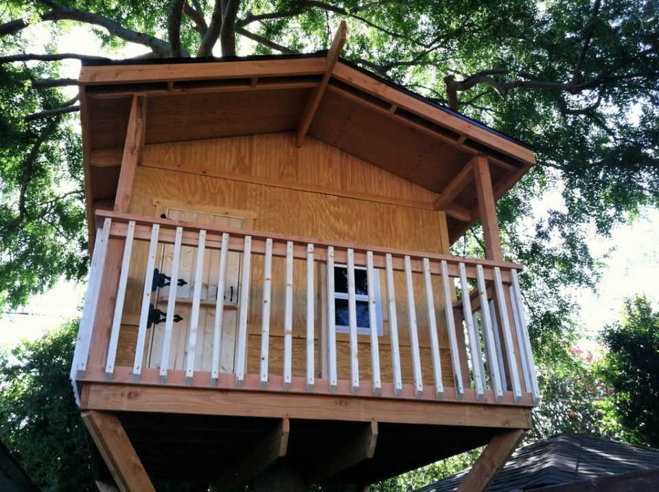 DIY Tree House (30 Free Plans) - Blitsy