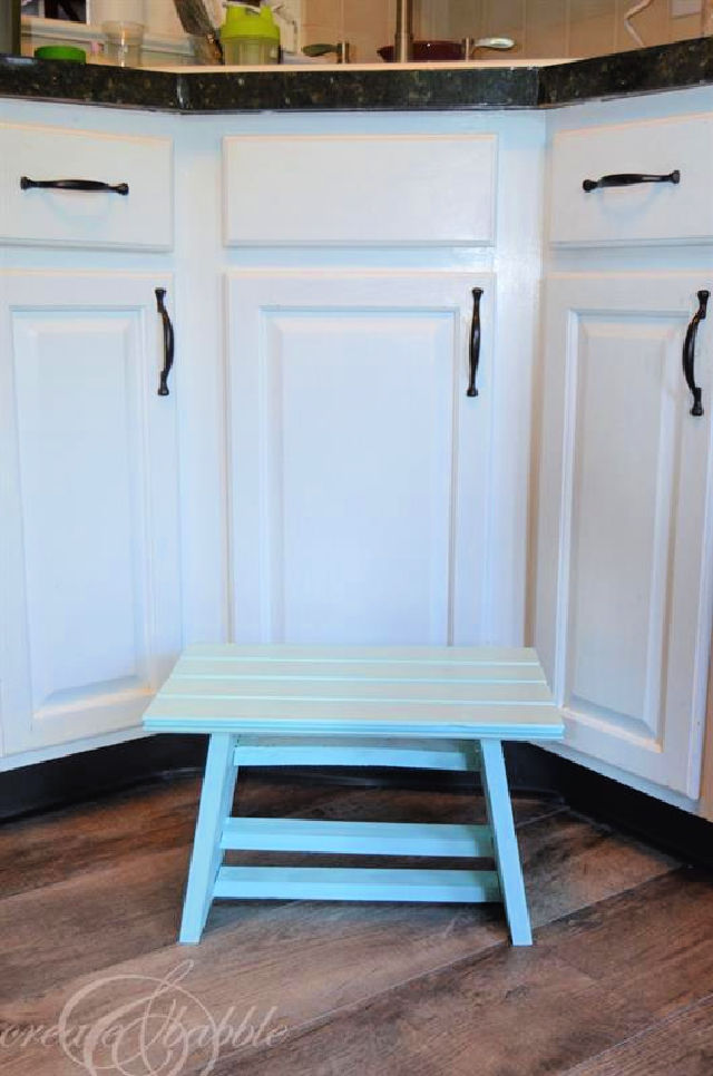 DIY Step Stool (25 Free Plans) - Blitsy