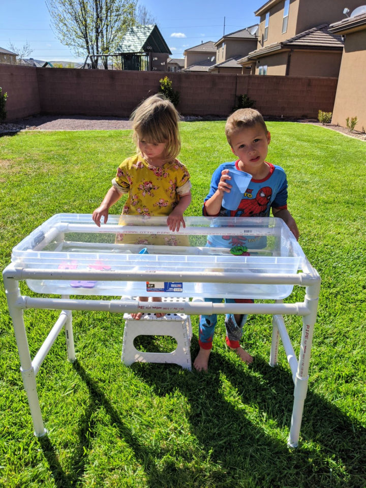 25 Best DIY Water Table Ideas for Kids, Toddlers - Blitsy