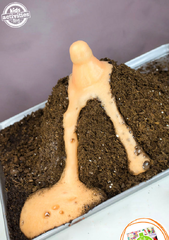 How to Make a Volcano: 30 Ideas to Try - Blitsy
