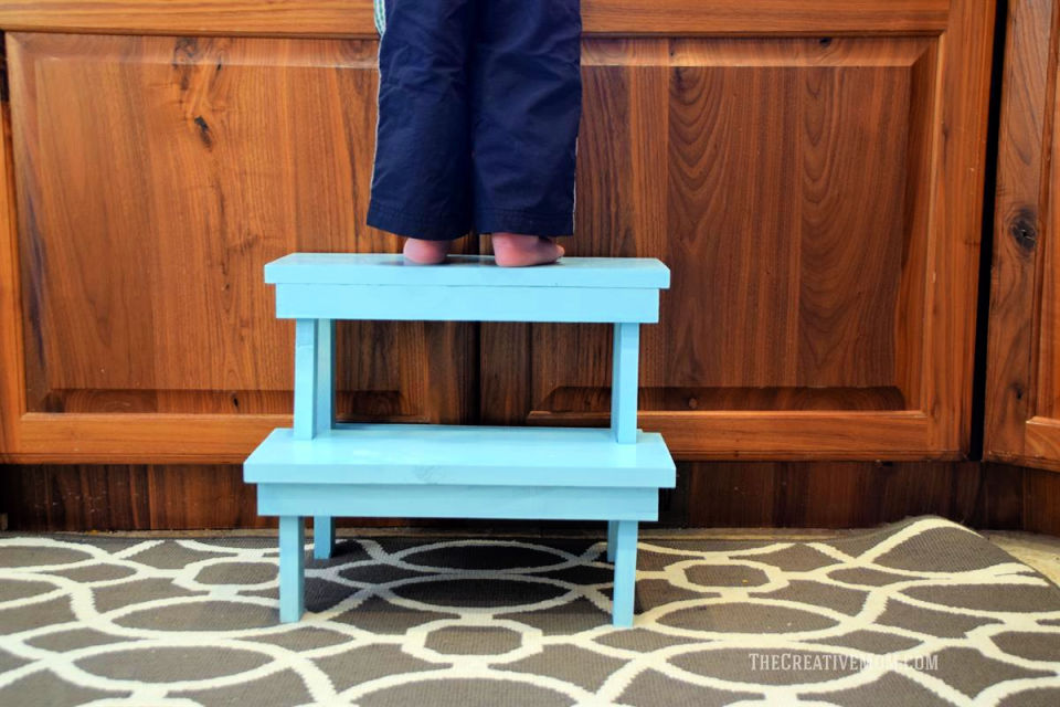 DIY Step Stool (25 Free Plans) - Blitsy