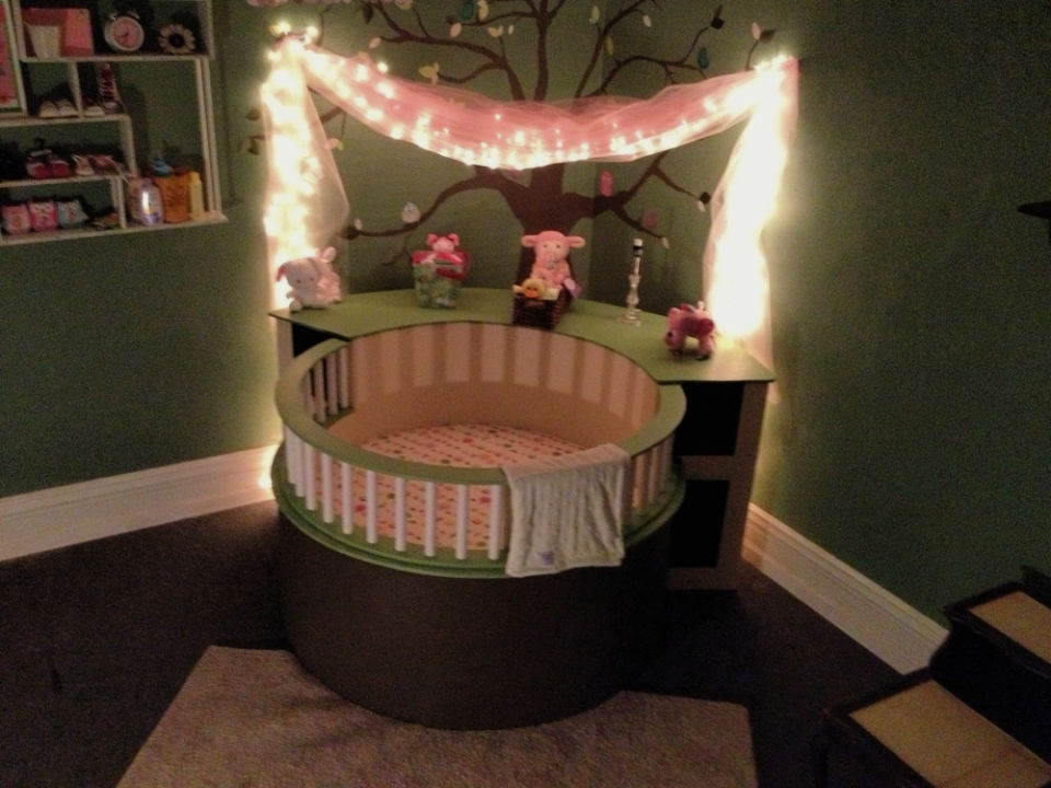 27 Homemade DIY Crib Plans To Build For Your Baby - Blitsy