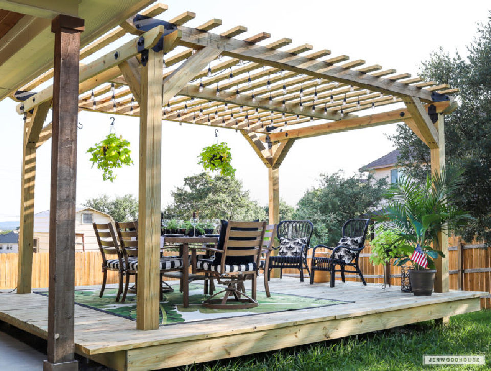 35 Free DIY Deck Plans and Designs - Blitsy