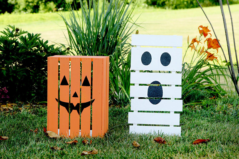 40 Wood Pallet Sign Ideas You Can DIY - Blitsy