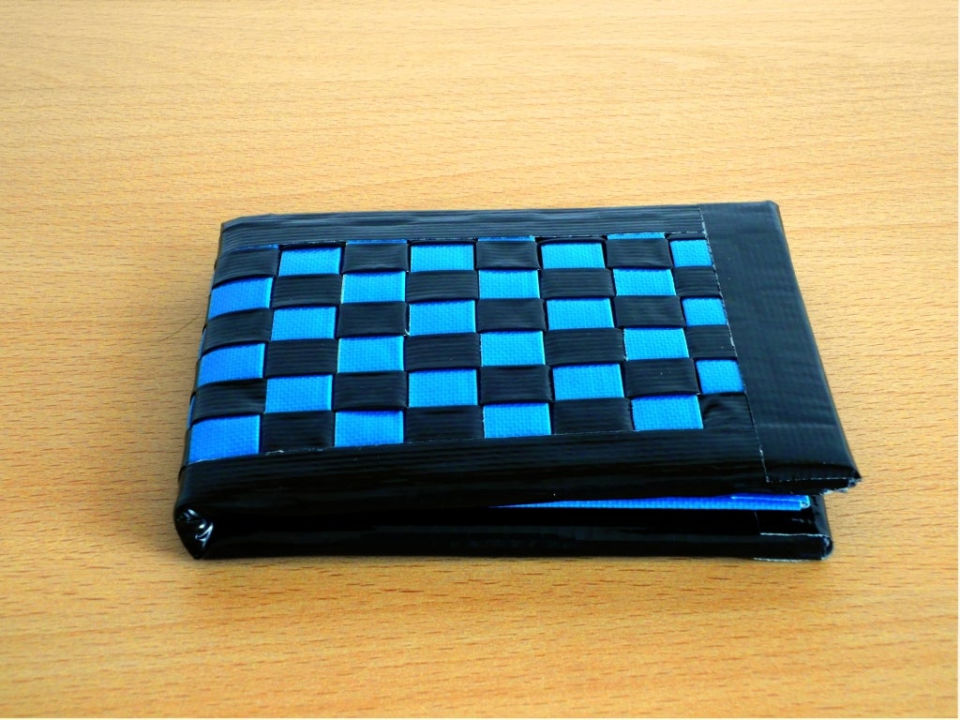 How to Make a Duct Tape Wallet (20 Ways) - Blitsy